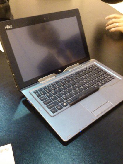 Hands on: Fujitsu Stylistic Q702 tablet | TechRadar