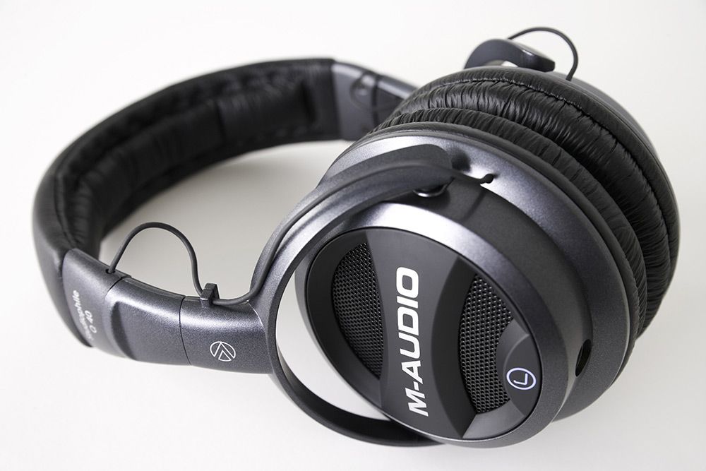 M-Audio Q40: the headphones you can mix with? | MusicRadar