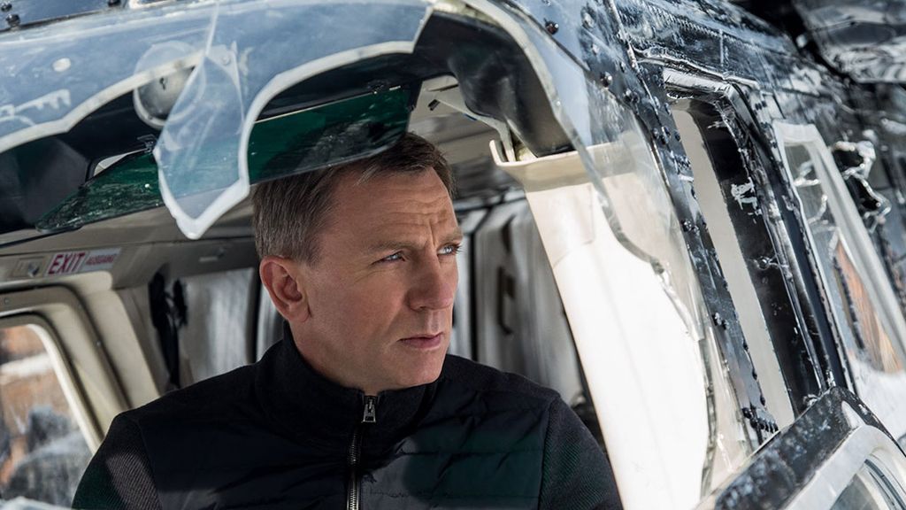 Every one of James Bond's phones rated in order of awesomeness | T3