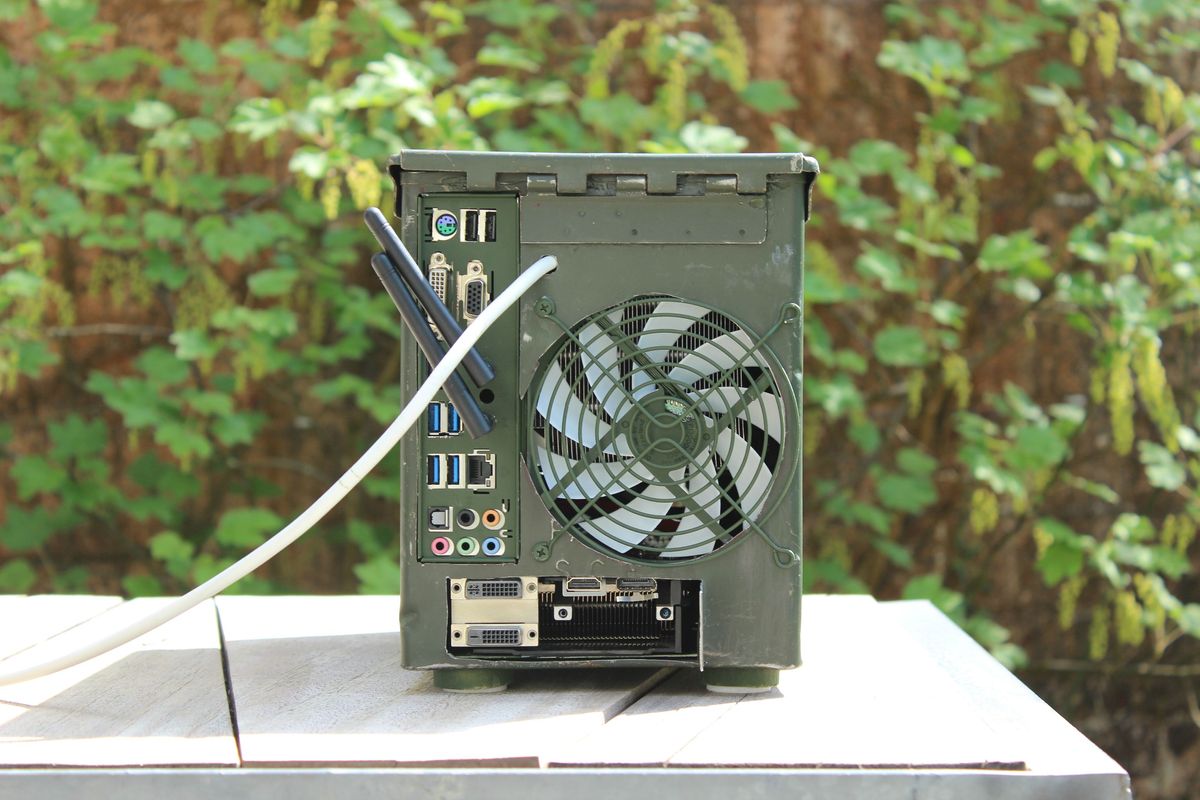 Build of the week: mITX Gaming Ammo Can “Munitionskiste” | PC Gamer