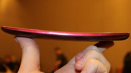 LG's curved G Flex 2 smartphone bends its way into CES 2015 with a ...