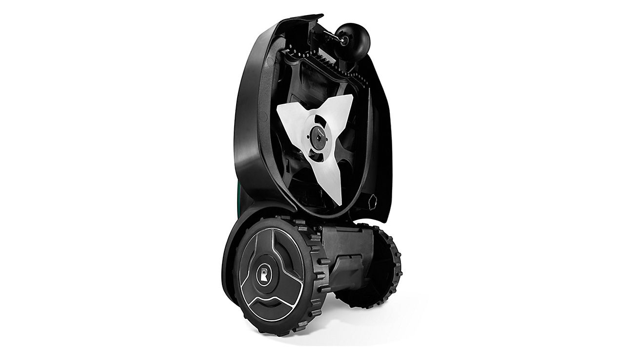 Robomow RC304 Review: Living with a robot lawn mower | T3