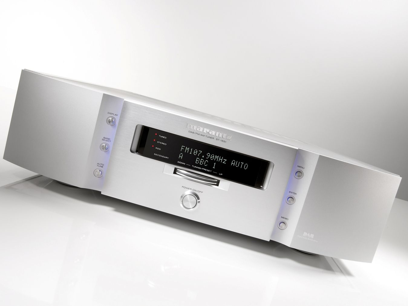 Marantz's high-end hi-fi radio | TechRadar