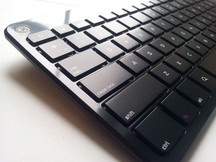 Motorola Atrix: Docks, keyboard and mouse - Motorola Atrix review ...