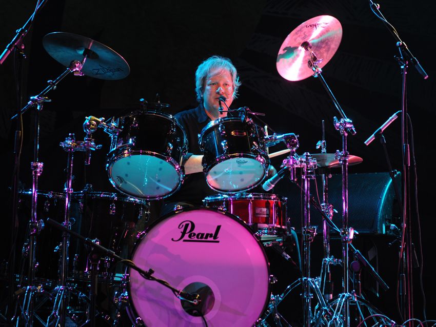 Interview: Chris Frantz on Tom Tom Club, Talking Heads and drum solos ...