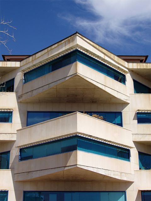 You'll be mesmerized by this stunning geometric architecture | Creative ...