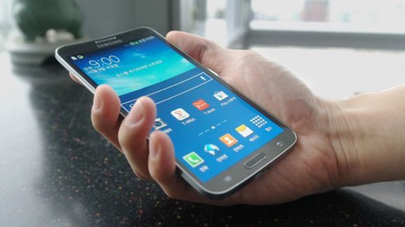 Samsung Galaxy Round: the world's first curved display smartphone ...