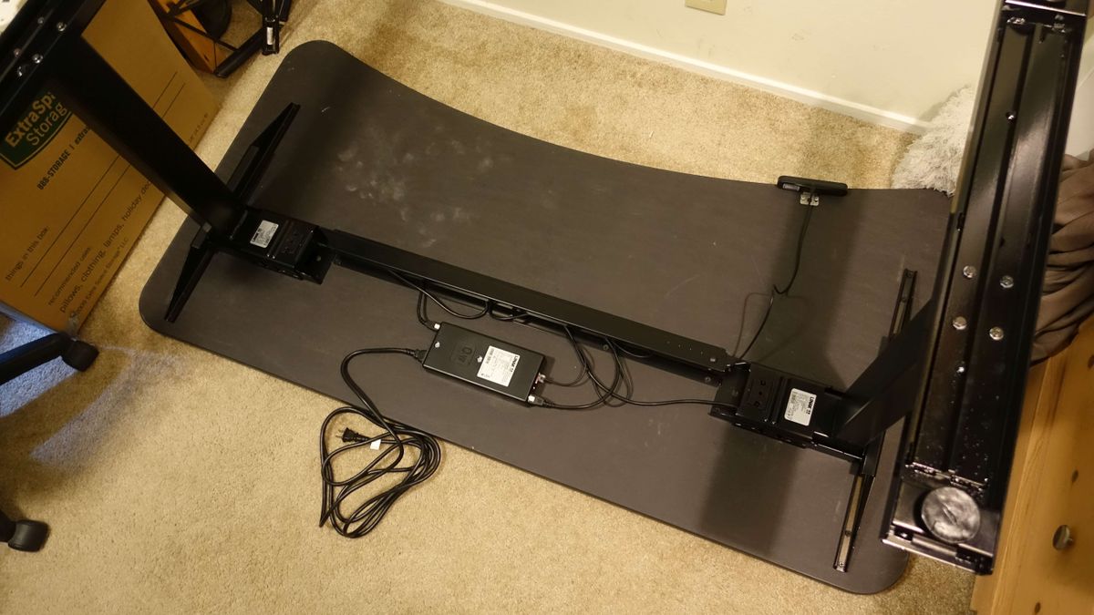 UpDesk PowerUp Series III review | PC Gamer