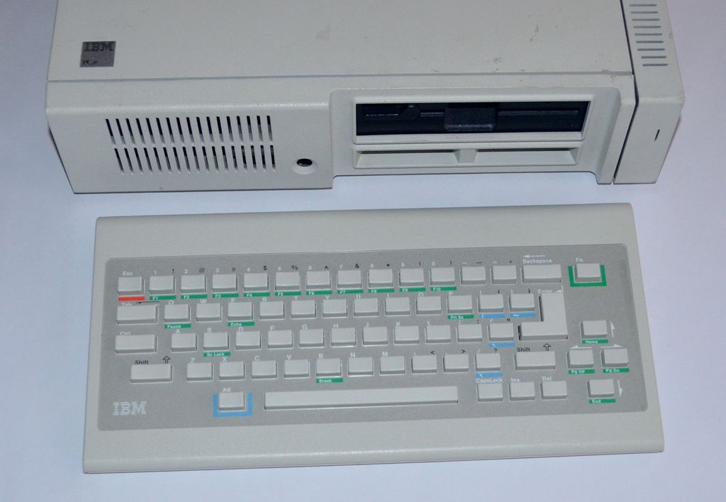 A look back at the weird, terrible keyboards of '70s and '80s PCs | PC ...