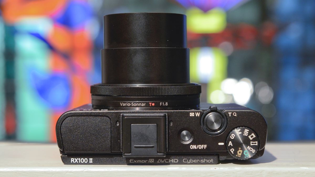 Build quality and handling - Sony Cyber-shot RX100 II review - Page 2 ...