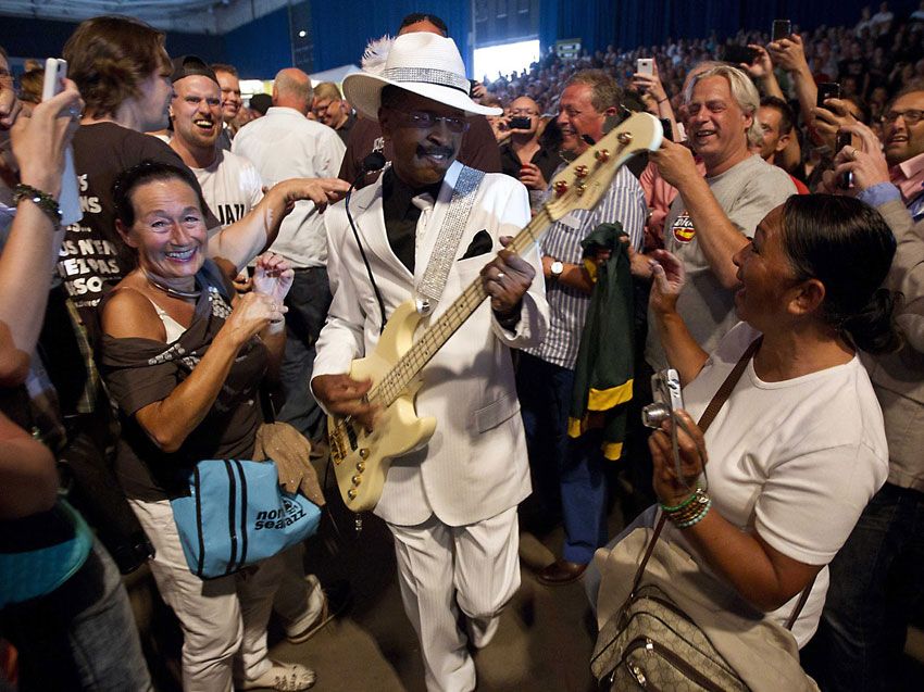 10 of the greatest slap bass players you need to hear | MusicRadar