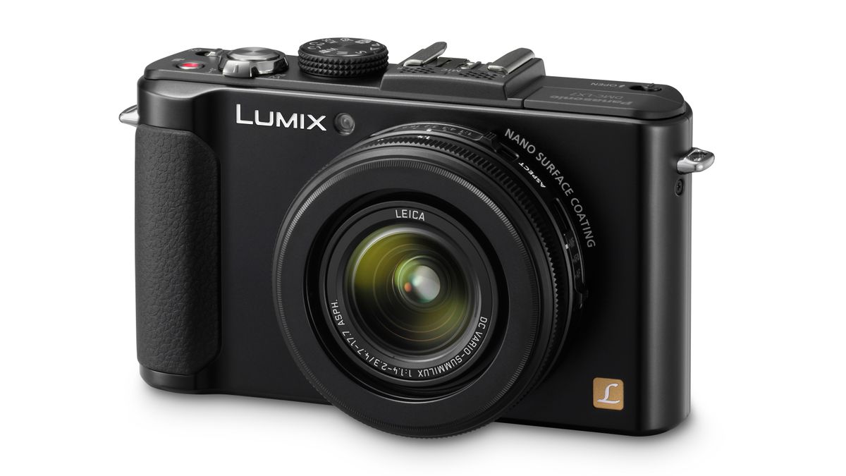 Panasonic LX7 vs Sony RX100 | TechRadar