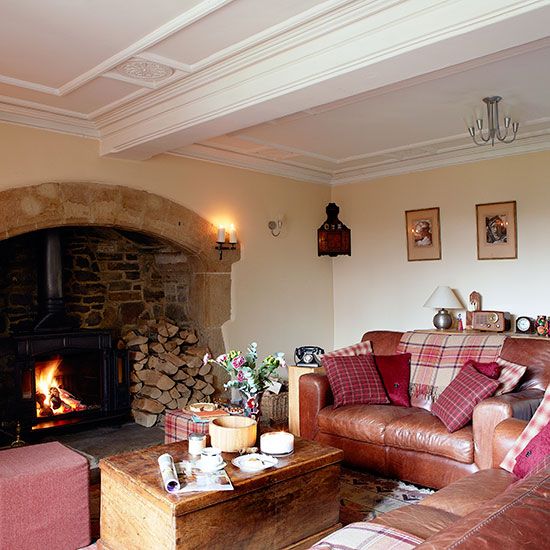Take a tour around this cosy country home in Yorkshire | Ideal Home