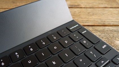 Dazzling display, clever keyboard, tasty Marshmallow - Google Pixel C ...