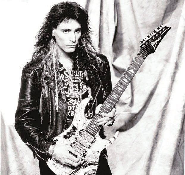 Everything you need to know about seven- and eight-string guitars ...