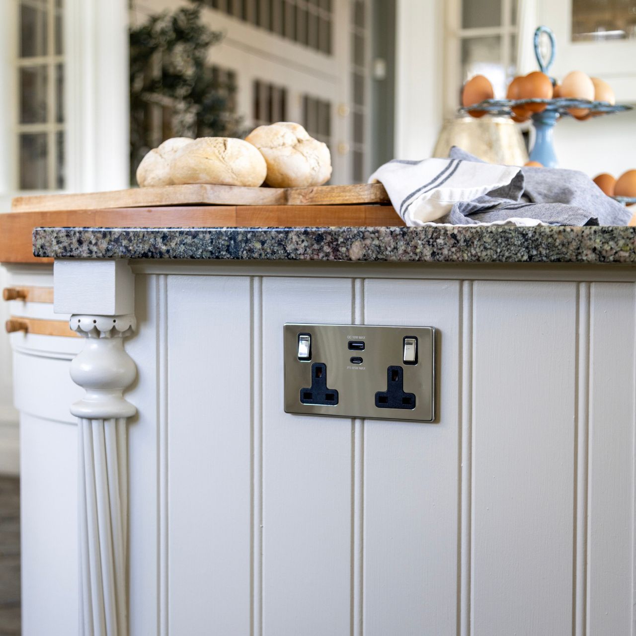 Where do you put sockets on a kitchen island? | Ideal Home