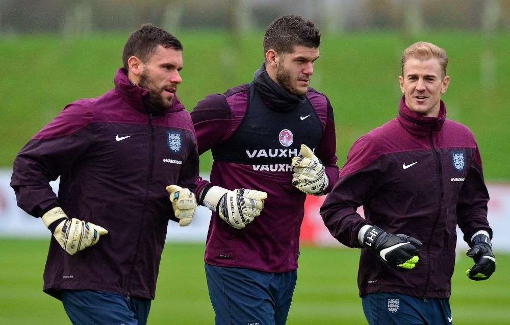Goalkeeper Hart released from England squad | FourFourTwo