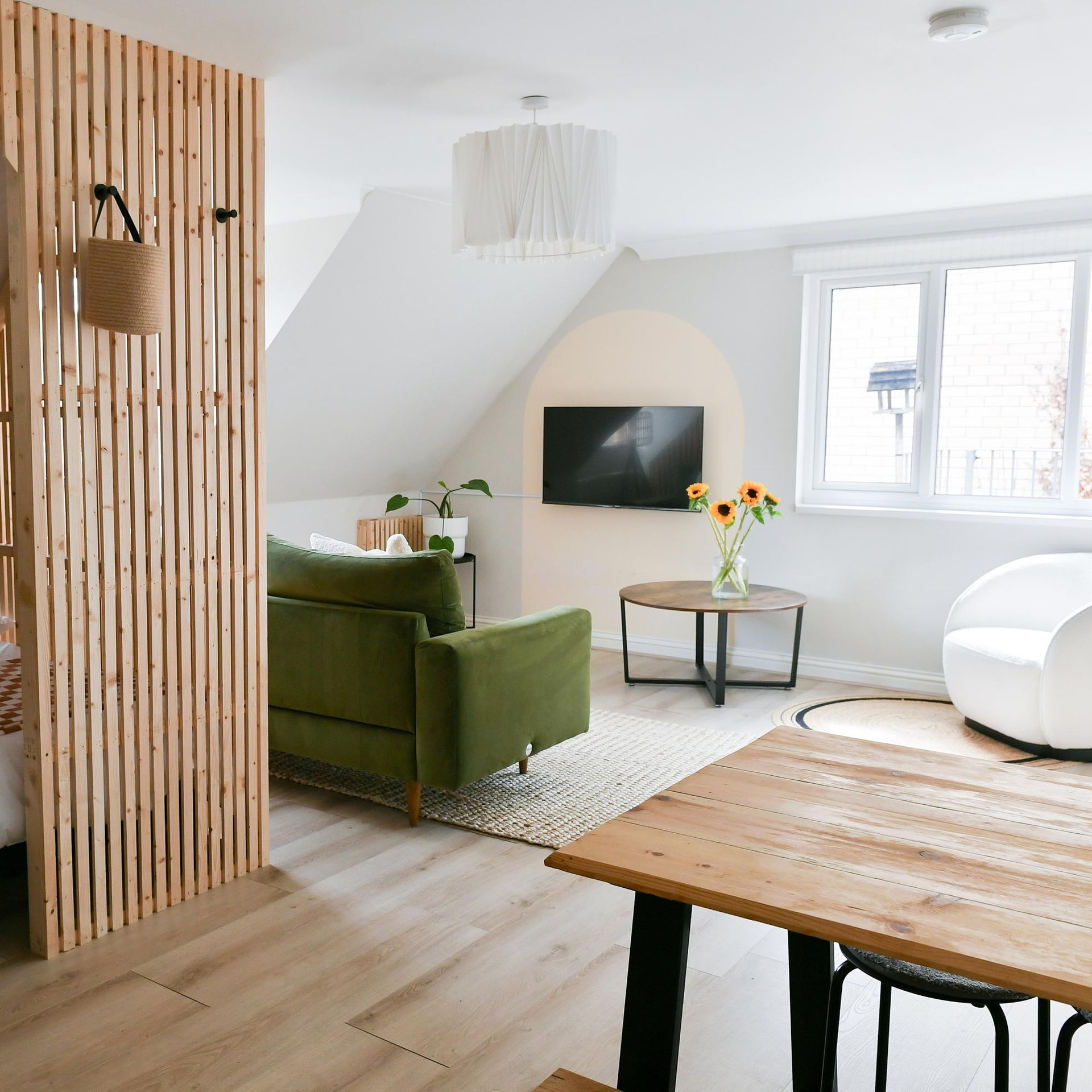 See how a DIY-er created an extra room with only wall slats | Ideal Home