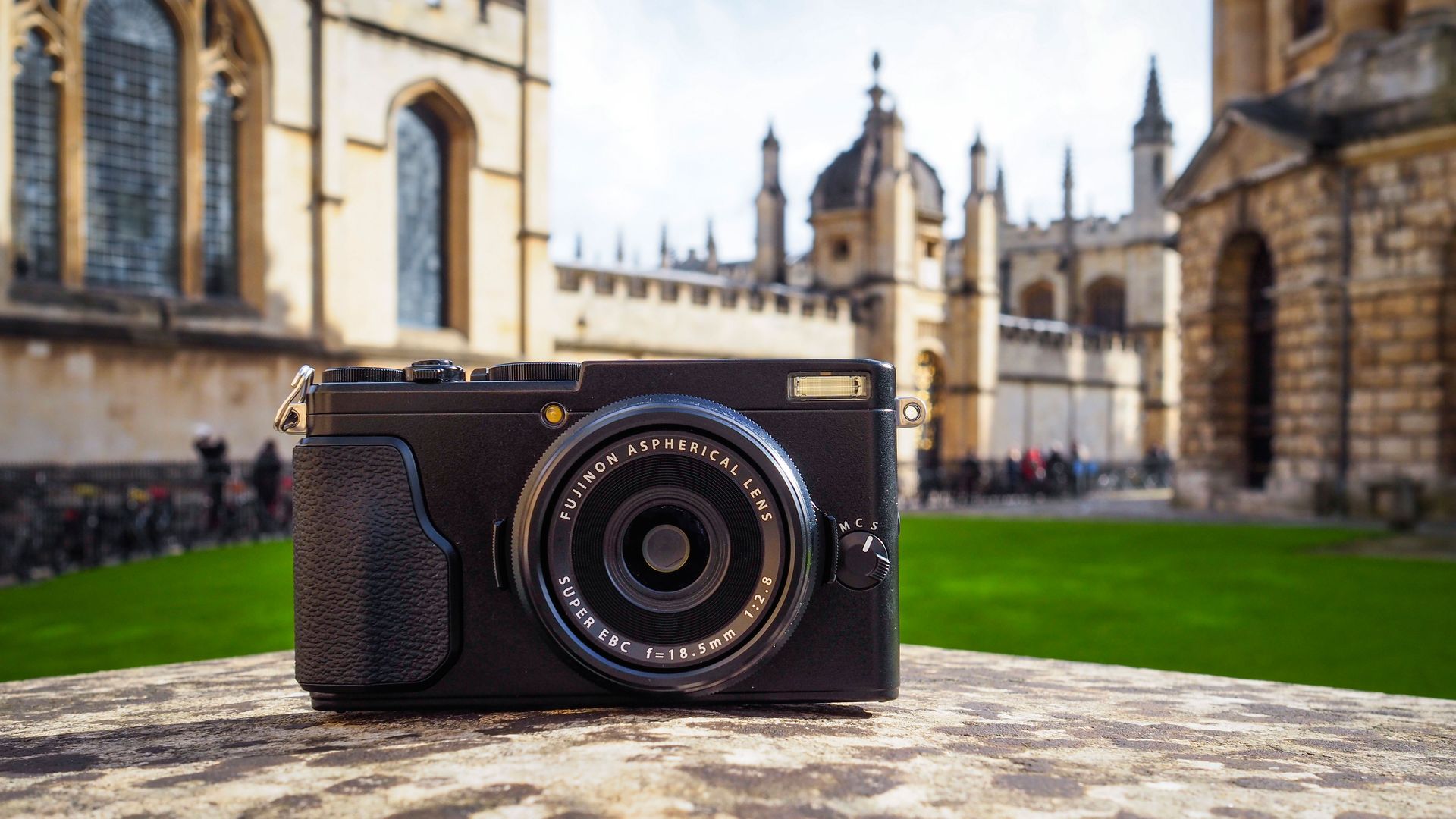 Fuji X70 review | TechRadar