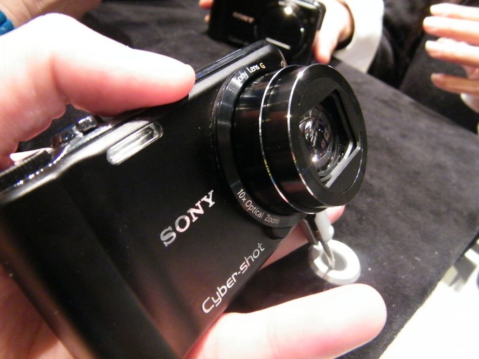 Hands on: Sony DSC-HX5V review | TechRadar