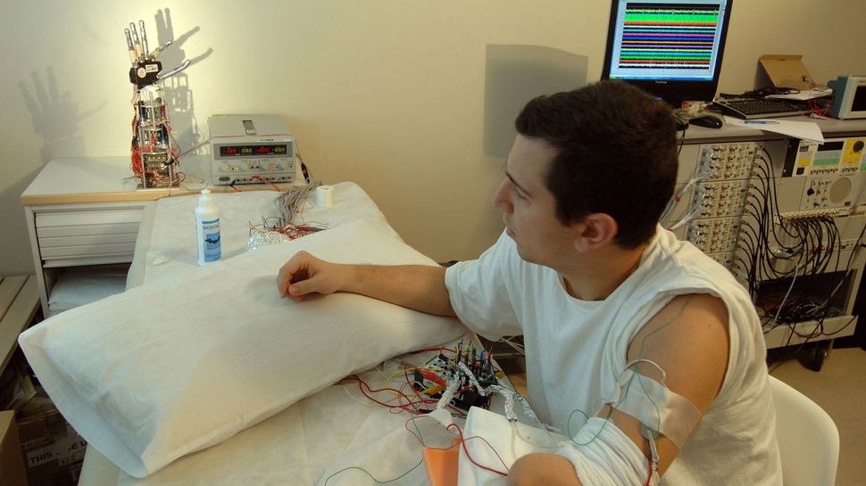 Researchers getting grip on first 'feeling' bionic arm | TechRadar