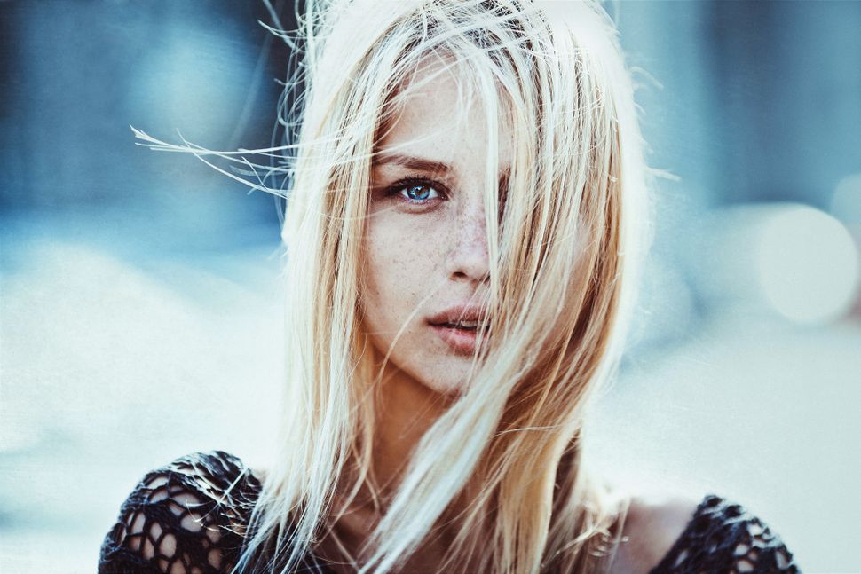 Best portrait lens: fast prime lenses for Canon and Nikon DSLRs | TechRadar