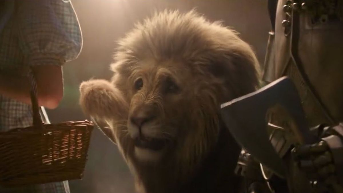 Surprise, everyone hates the CGI lion in the new Wicked: For Good ...