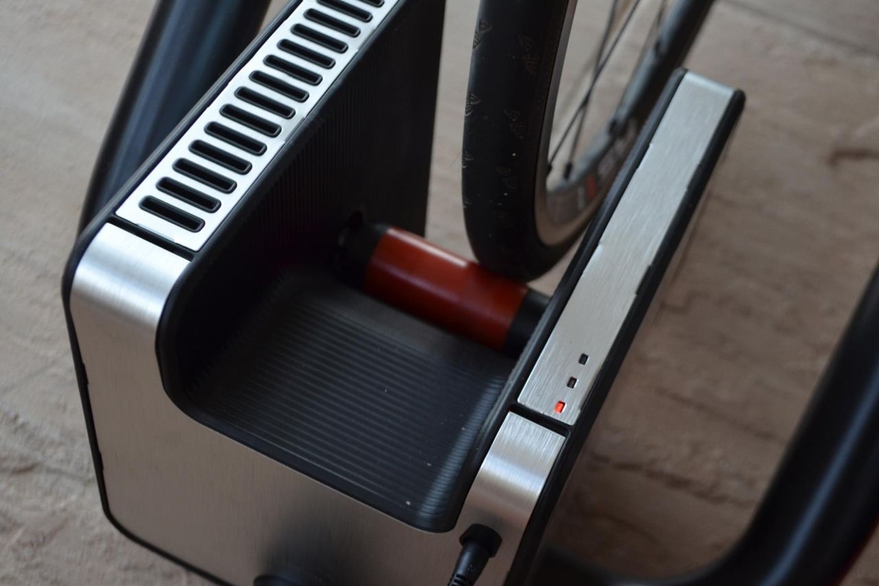 Elite Tuo smart trainer review - hands down the prettiest wheel-on ...