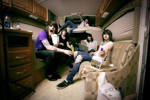 Asking Alexandria Pics | Guitar World
