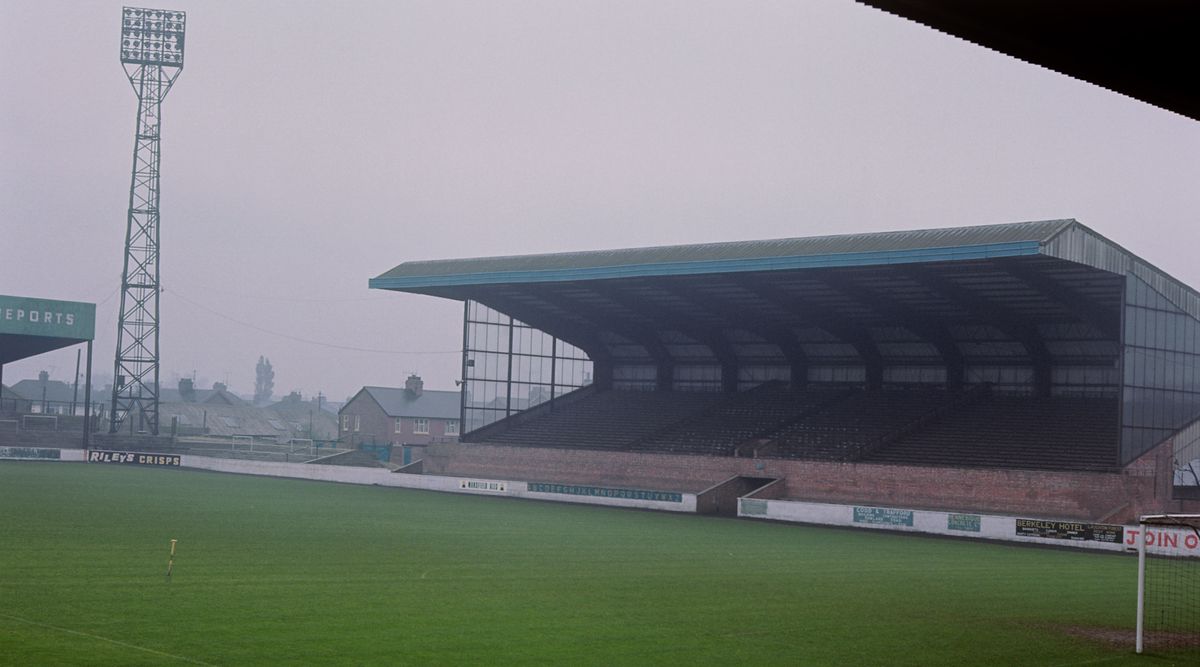 Iconic football stadiums that no longer exist | FourFourTwo