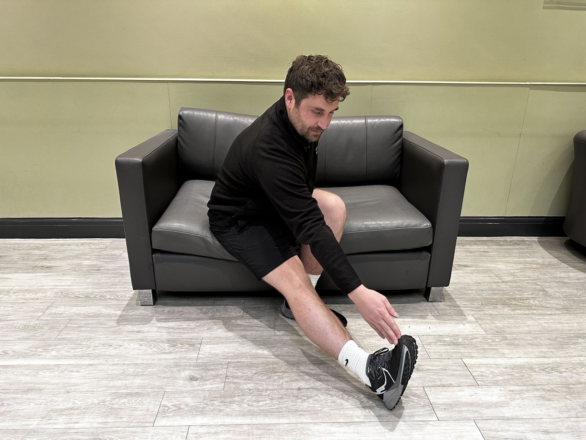 Improve your posture in less than five minutes with this expert’s ...