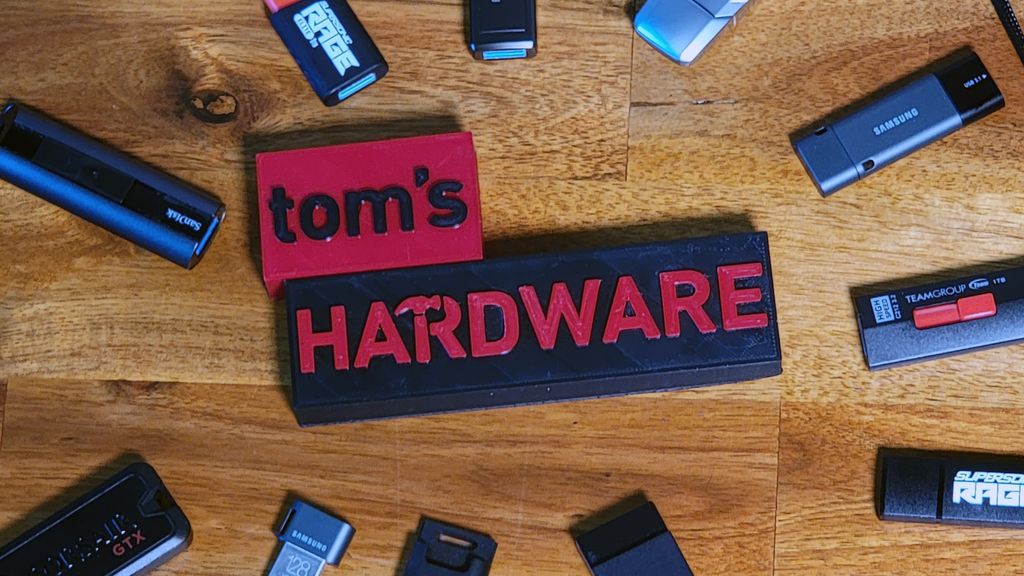 Best Flash Drives 2025: Fast, Spacious, Pocketable USB Storage | Tom's ...