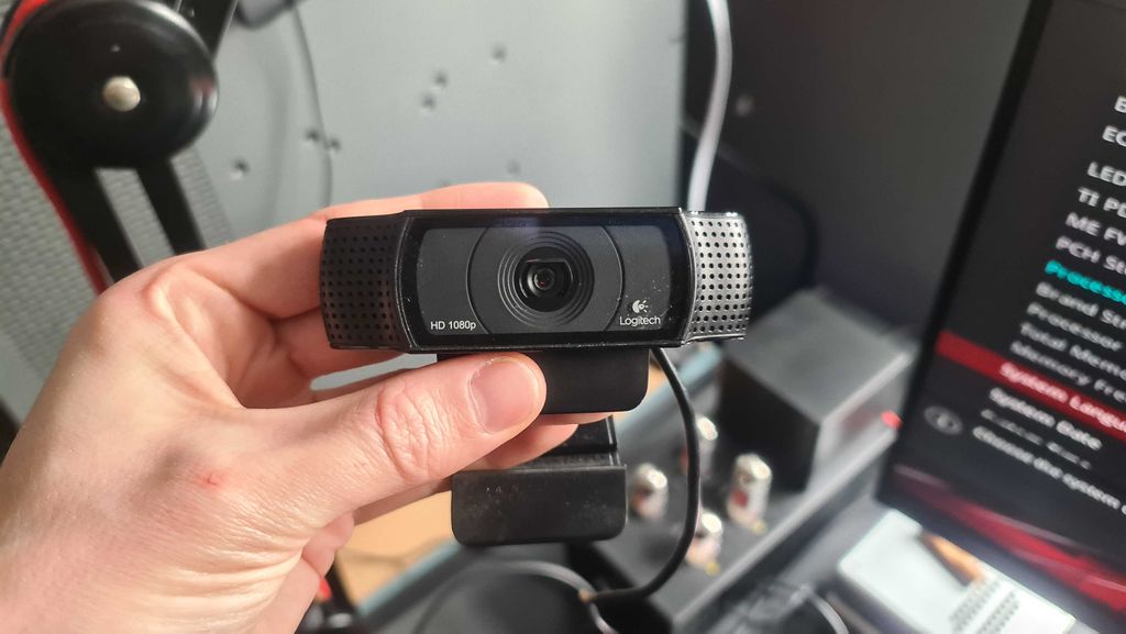 The best budget webcam just got even cheaper on the last day of Prime ...