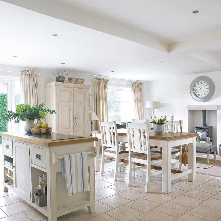 Be inspired by this freestanding country kitchen | Ideal Home