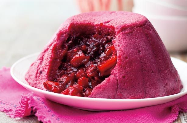 Apple and blackberry pudding | British Recipes | GoodtoKnow