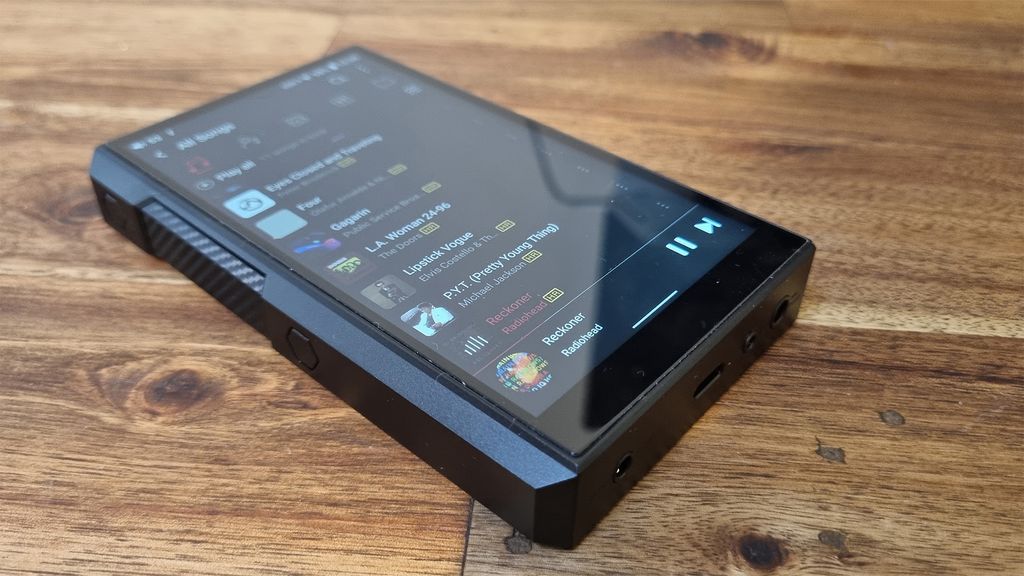 FiiO M11S review: a very decent-sounding portable music player with extensive features | What Hi-Fi?