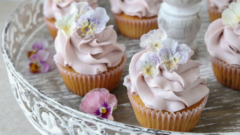 Parma violet cupcakes | Baking Recipes | GoodtoKnow