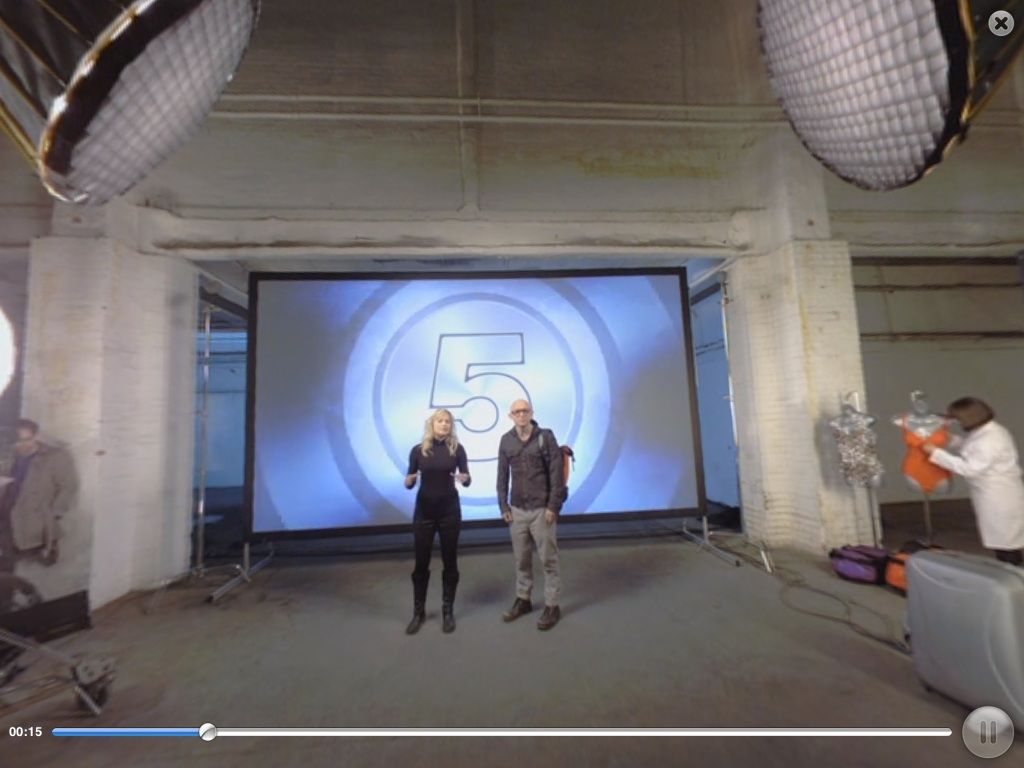 The Gadget Show uses an iPhone to showcase the world’s first 360 degree ...