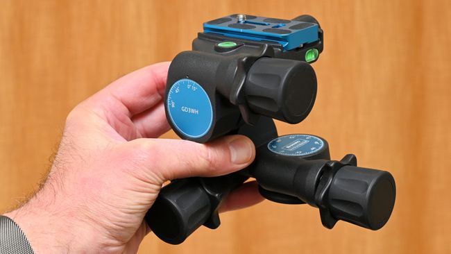 Best iPhone camera grips: rigs and cages to hold your smartphone steady ...