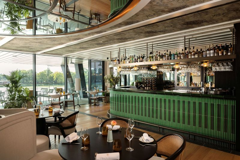Cafe Linea opens next to London’s Saatchi Gallery | Wallpaper
