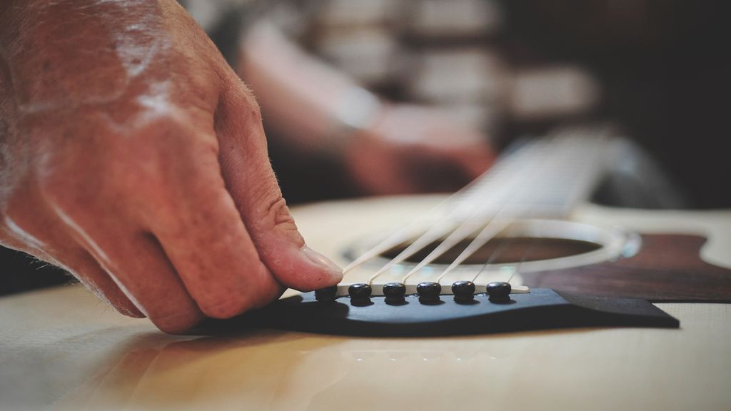 4 signs your guitar strings need replacing | Guitar World