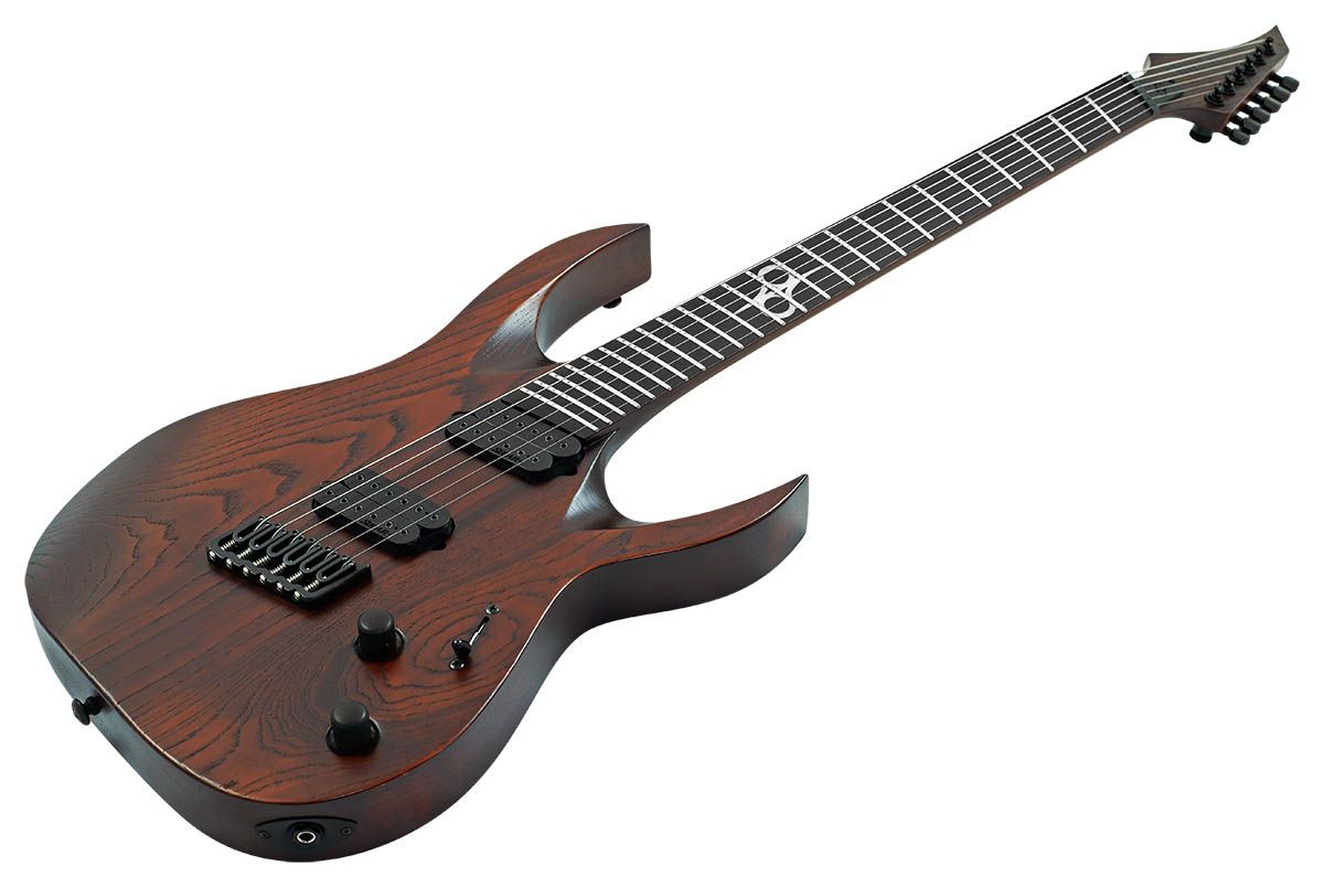 Solar Guitars makes its multiscale debut with two super-shreddable six ...