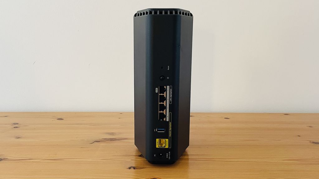 Netgear Nighthawk RS200 review: Netgear’s latest Wi-Fi 7 router is ...