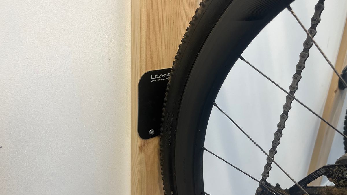 Lezyne CNC Alloy Wheel Hook review | Bike Perfect
