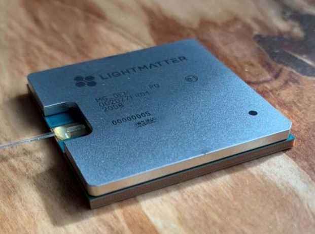 Lightmatter's Mars SoC Bends Light to Process Data | Tom's Hardware