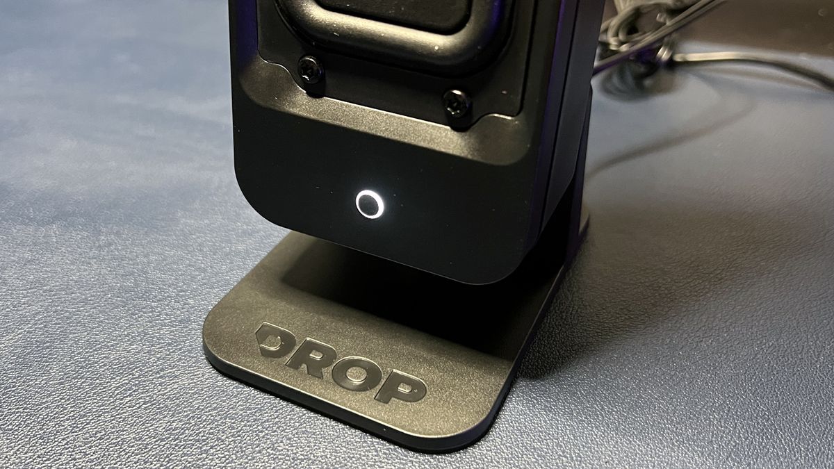 Drop BMR1 Nearfield Monitors Review: Speakers Designed for a Desk Top ...