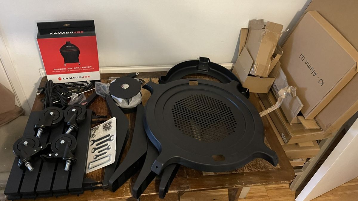 Kamado Joe Konnected Joe Digital Charcoal Grill review | Top Ten Reviews