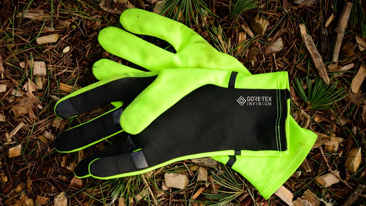 Pearl Izumi Summit WRX NeoShell Gloves review: An excellent shoulder ...