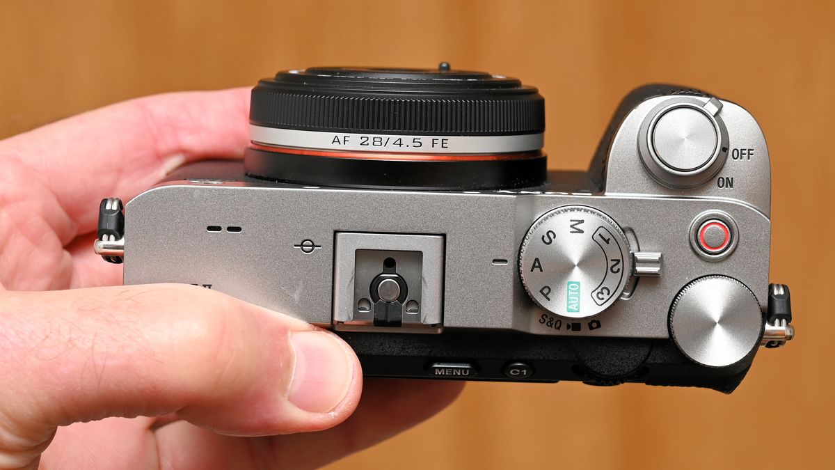 Viltrox AF 28mm F4.5 FE review: a zero-fat pancake lens for Sony cameras | Digital Camera World