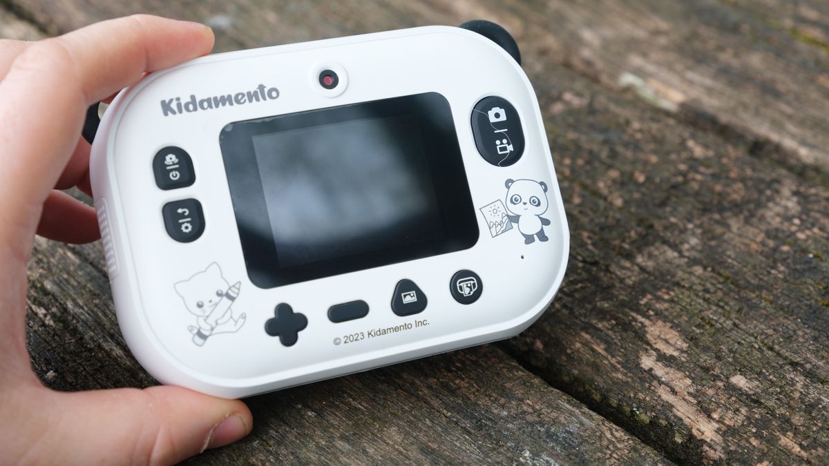 Kidamento Model P review: Levels up kids' cameras with instant printing ...